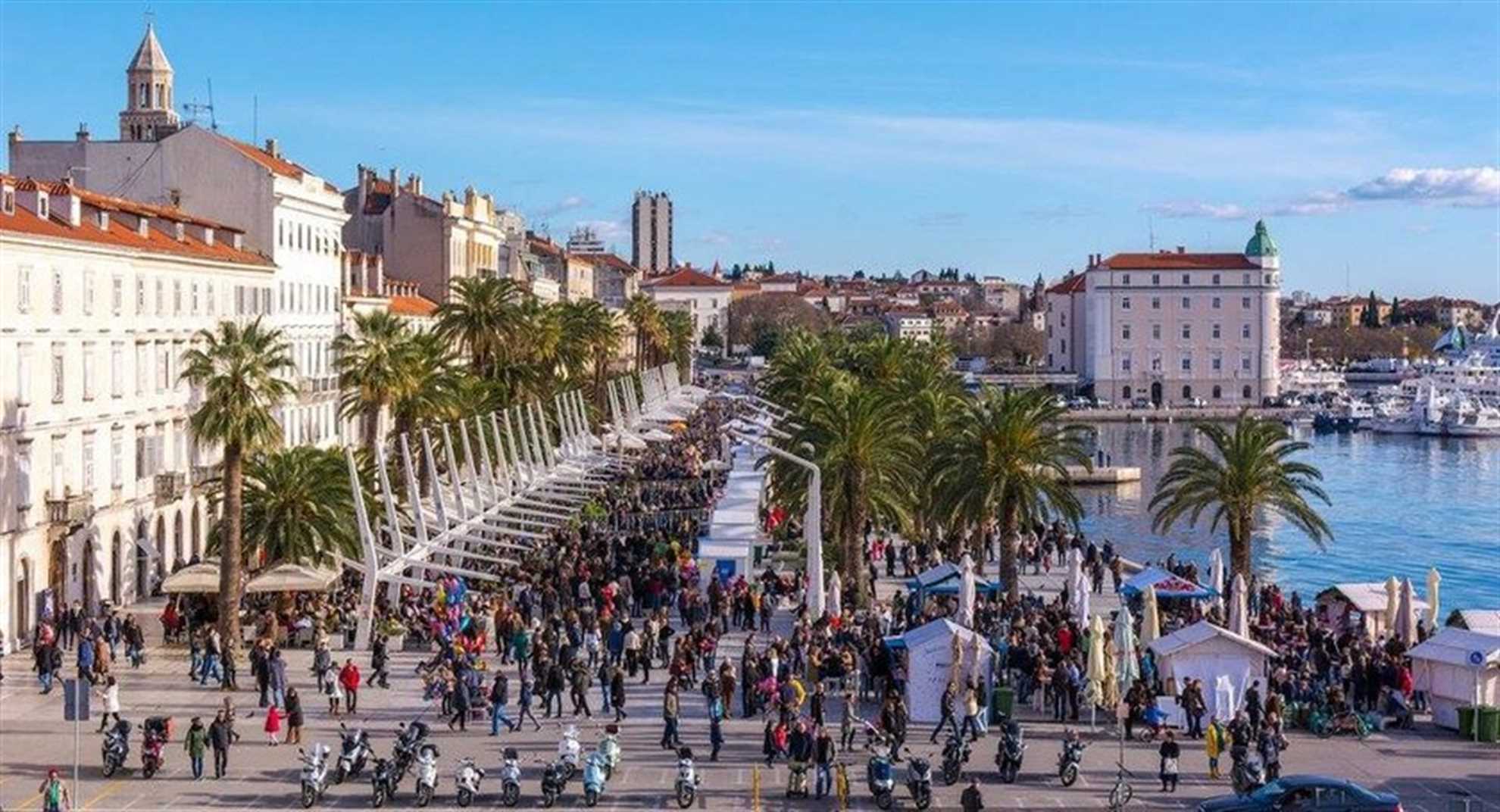 Top 4 Christmas Markets in Croatia - VIP Holiday Booker